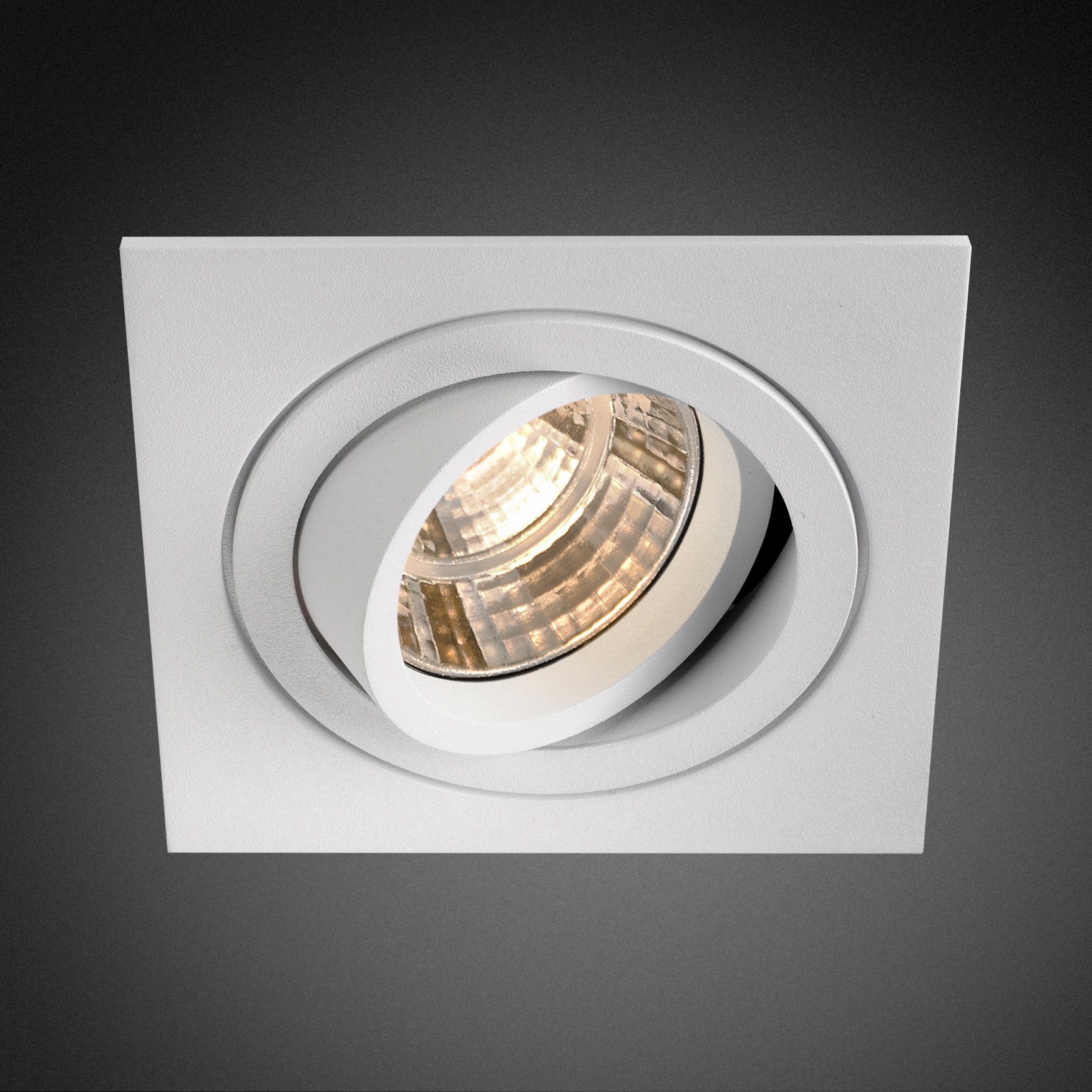 Pro 4 - B Lighted